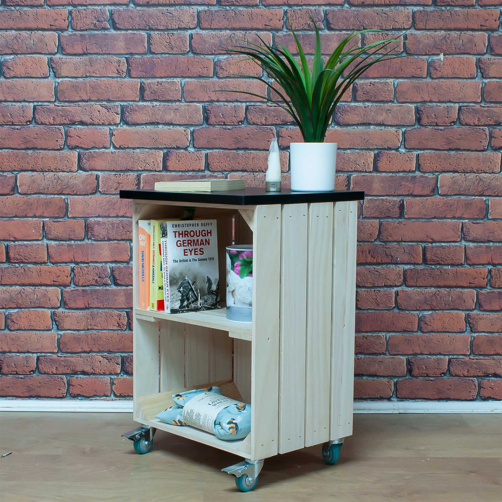 Crate Store - Crate Side Table With Top & Wheels Retail Display (CRATE/18)