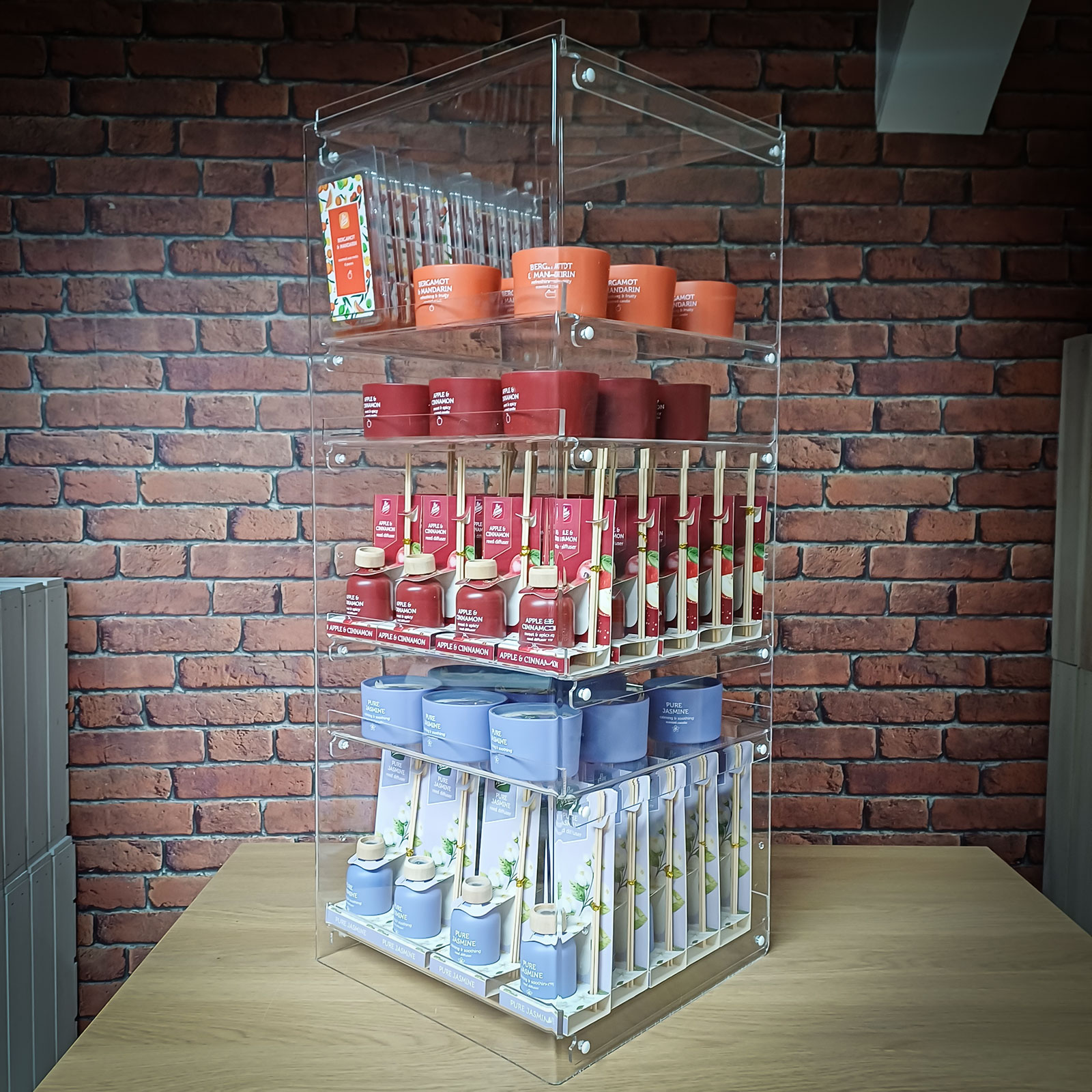 Counter Top 4 Tier Display Case for Products, Perfumes and Oils (DS90)