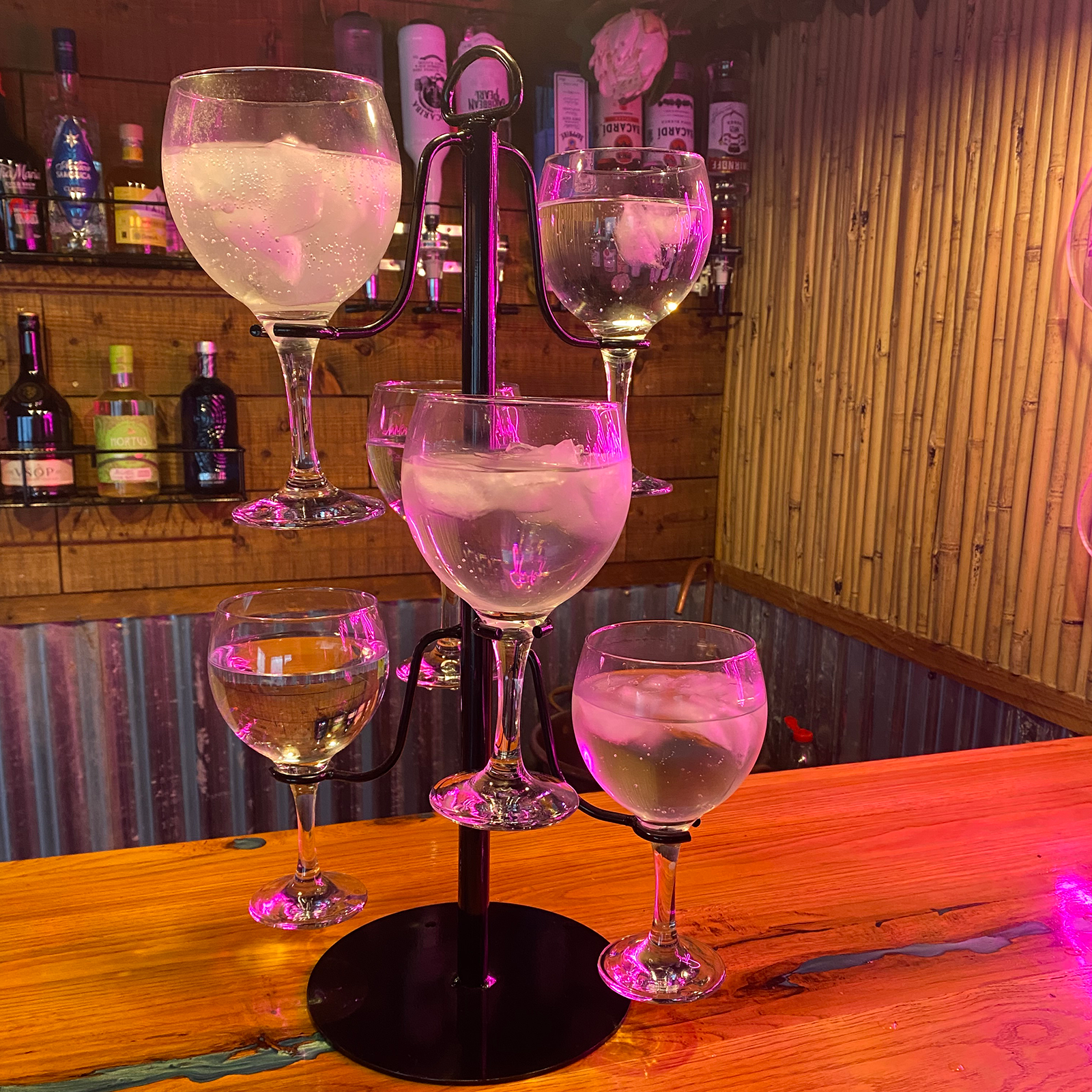 Cocktail & Gin Glass Tree in Black - Holds 6 Glasses (K150)